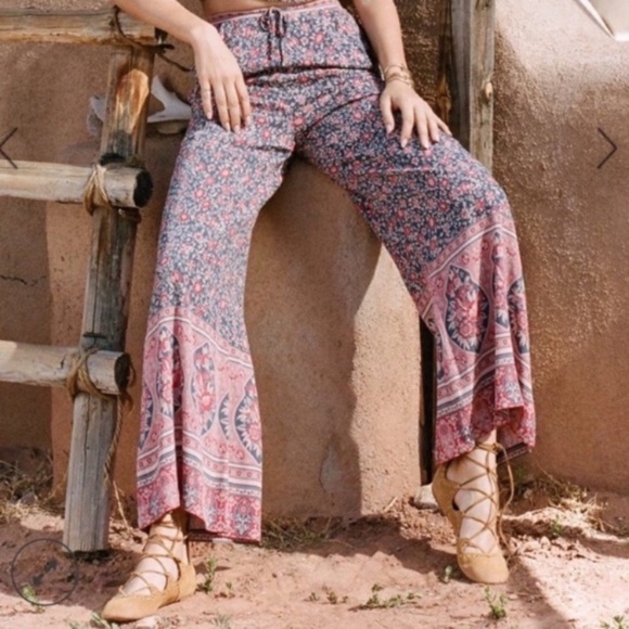 Spell | Pants & Jumpsuits | Spell The Gypsy Jasmine Palazzo Pants ...
